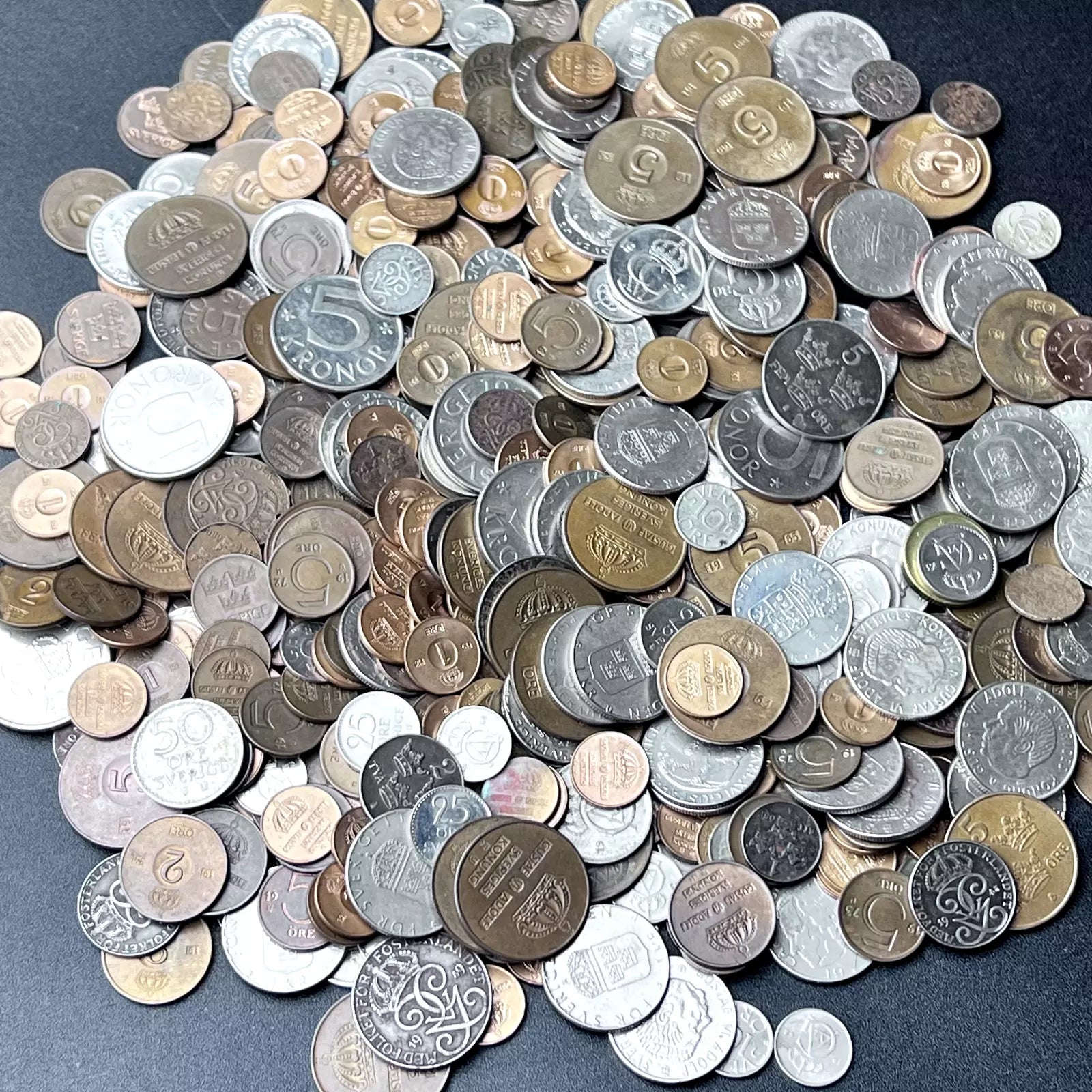 Bulk Lot of Swedish Coins – WowHobby